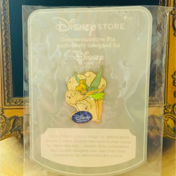 Disney | Accessories | Authentic Disney Store Trading Pin Tinkerbell ...